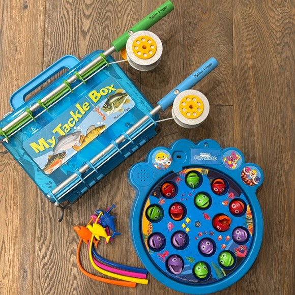 Melissa & Doug | Toys | Melissa Doug My Tackle Box Pinkfong Baby Shark ...